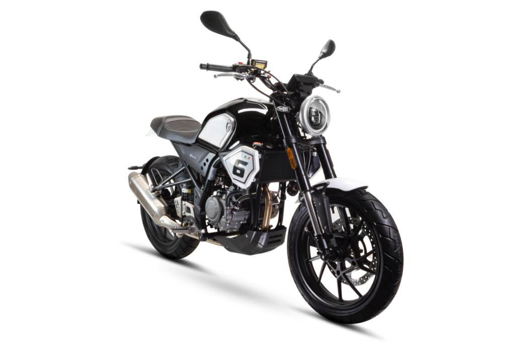 Nowy Junak SC 125 o mocy 15 KM już w salonach - Junak - Motocykle ...