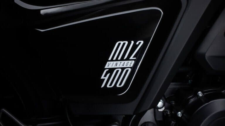 Junak M12 Vintage 400