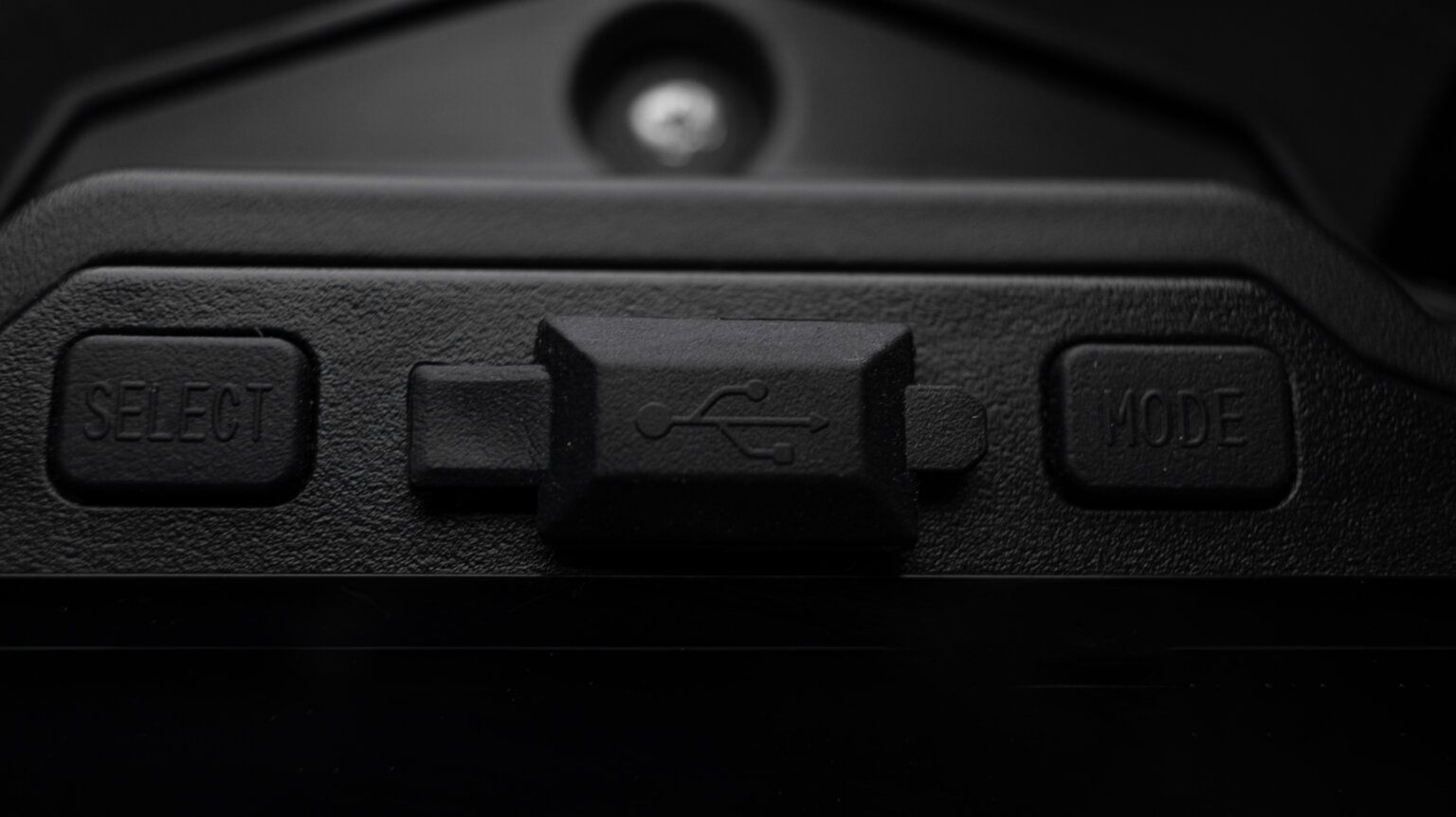 Nowy Junak RX ONE: maksymalna moc, kontrola trakcji i ABS!